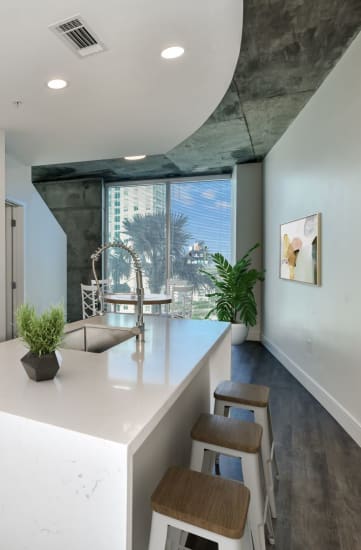 Downtown Tampa Apartments | Element Apartments