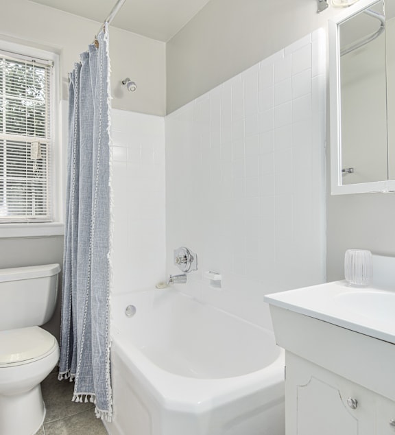 Apartments in Silver Spring, MD | Woodside Place
