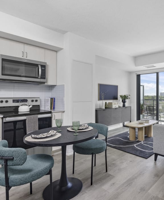 Parkside Square | Apartments in Toronto, ON