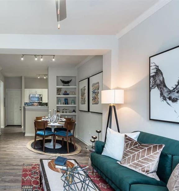 Deep Ellum Apartments | Gateway East at the Arts District