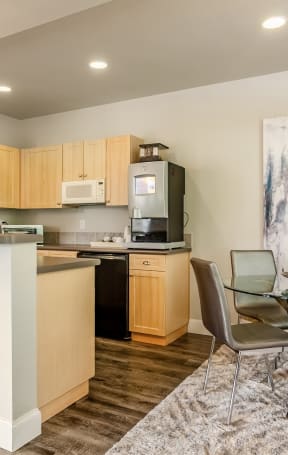 Abbey Rowe | Apartments in Olympia, WA