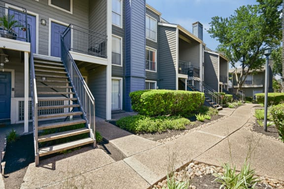 Park at Woodlake | Apartments in Houston, TX