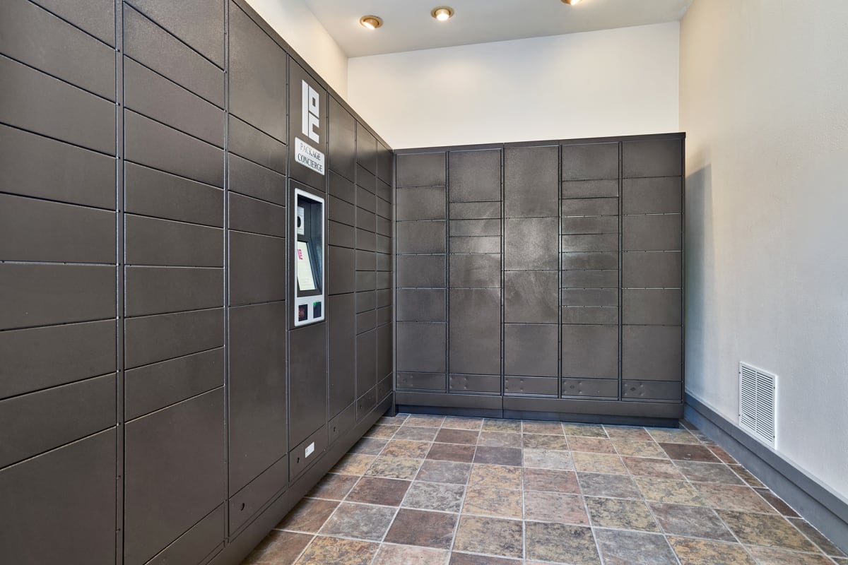 Photos - Grand Centennial Apartments in Colorado Springs, CO