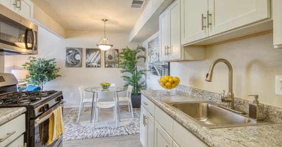 Chadwick Manor Townhomes | Apartments in Windsor Mill, MD