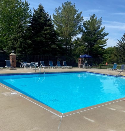 Apartments in Kenosha | Wood Creek Apartments