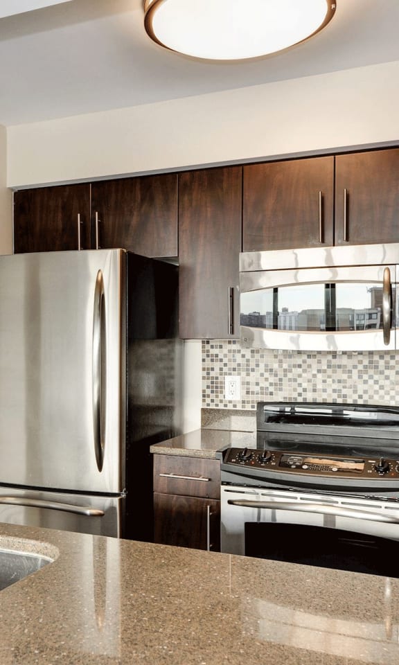 Apartments in Alexandria, VA | Parkstone Alexandria