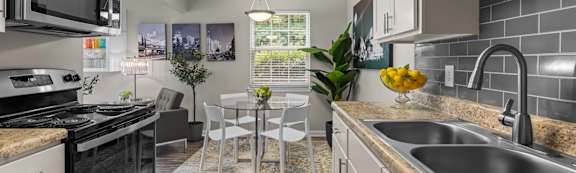 Chadwick Manor Townhomes | Apartments in Windsor Mill, MD