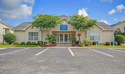Bay St. Louis Apartments | Bay Crossings Apartments in Bay St. Louis, MS