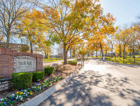 Apartments near Vanderbilt | Nob Hill Apartments