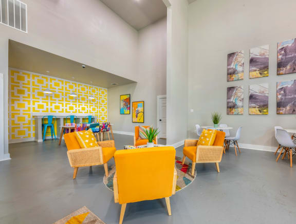 Emerson Apartments | Apartments in Austin, TX