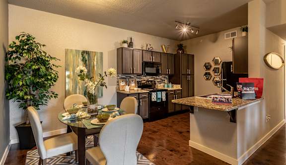 Verandas at Alamo Ranch Apartments | Apartments in San Antonio, TX