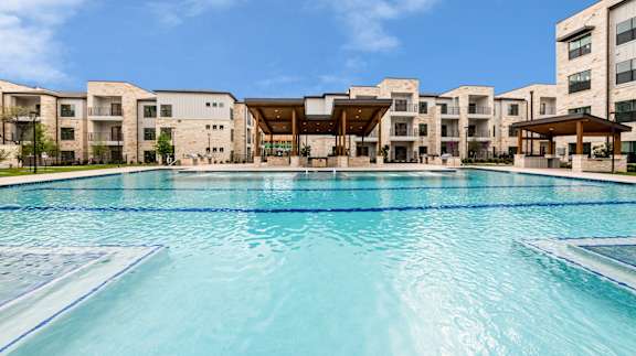 Lenox SoCo | Apartments in Austin, TX | RENTCafe