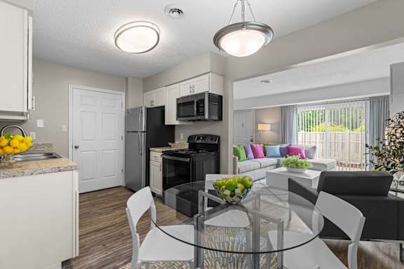 Chadwick Manor Townhomes | Apartments in Windsor Mill, MD