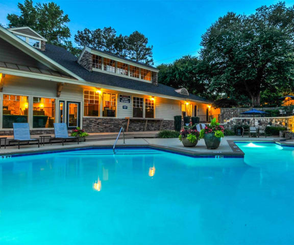 North Atlanta Apartments in Vinings | Rosemont Vinings Ridge