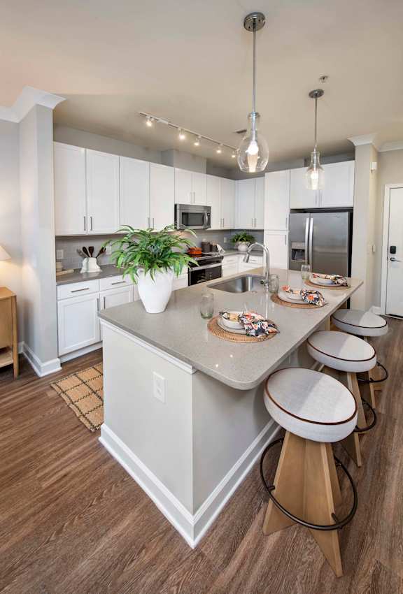 Luxury Apartments in Decatur, GA | Reserve Decatur | Home