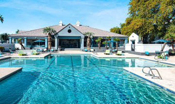 Apartments in Ahwatukee | Array South Mountain