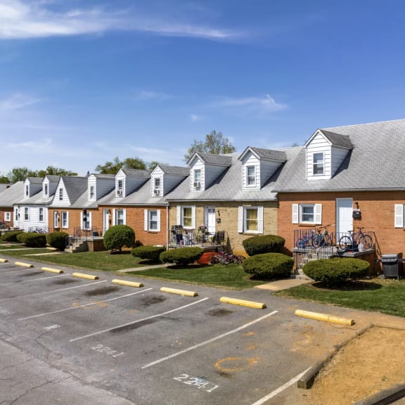 Blue Ridge Apartments | Apartments in Winchester, VA