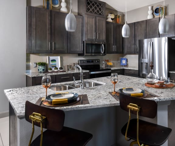 Xenia Apartments | Apartments in Golden Valley, MN