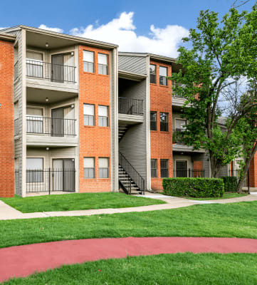 Heritage at Valley Ranch | Apartments in Irving, TX