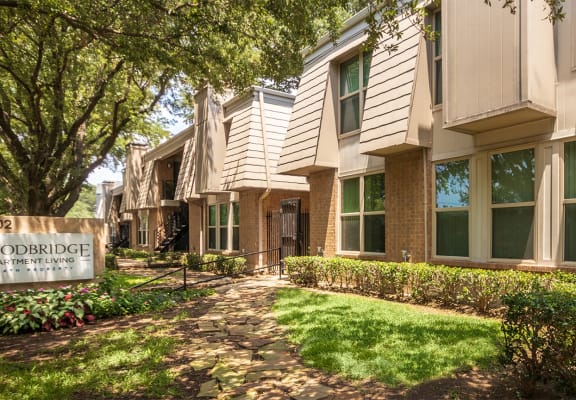 Woodbridge | Apartments in Dallas, TX