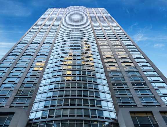 Apartments in Midtown East, NYC | The Metropolis