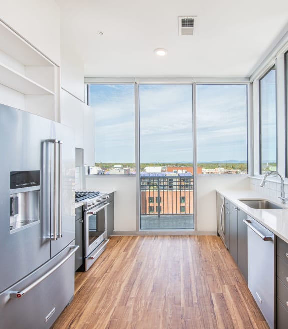 Apartments in Downtown Greenville, SC | Deca Apartments