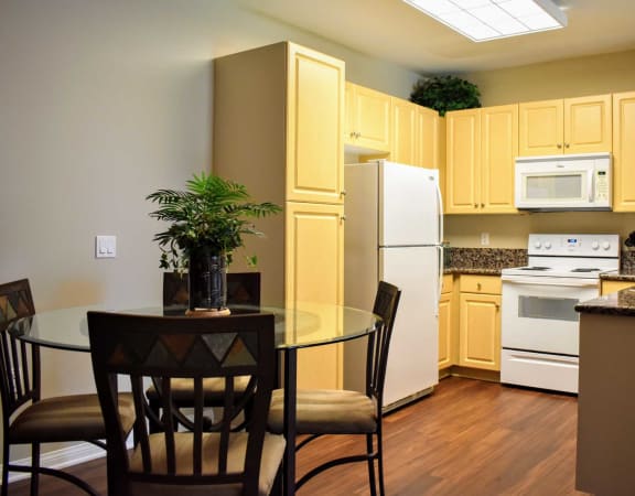 Vista Pointe | Apartments in Murrieta, CA