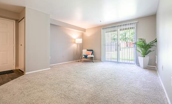 The Stinson Apartment Homes | Apartments in Everett, WA