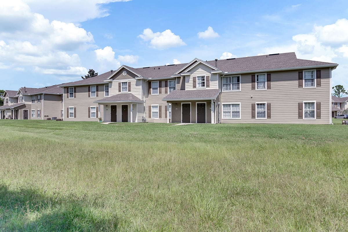 Photos | Stuart Pointe Apartments | Concord Rents | Concord Management ...