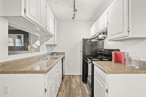 Apartments For Rent | Zona Rio Apartments | Tucson, AZ