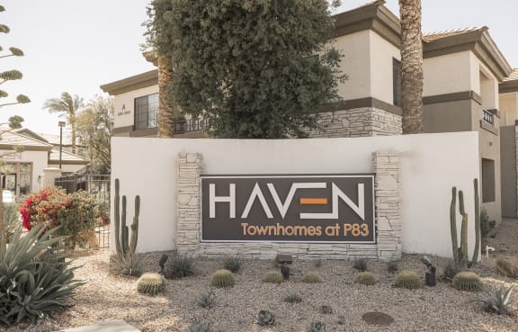 Haven Townhomes at P83 | Apartments in Peoria, AZ