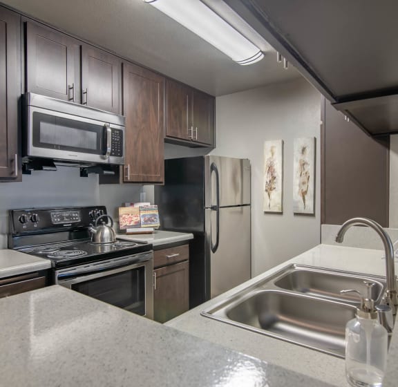 Apartments in Santa Clarita, CA | Monterra Ridge