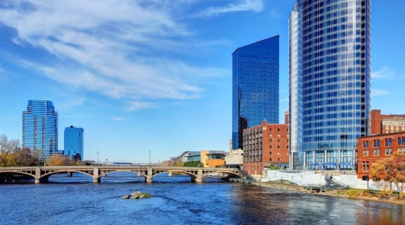 Apartments in Grand Rapids, MI | Alpine Slopes Apartments