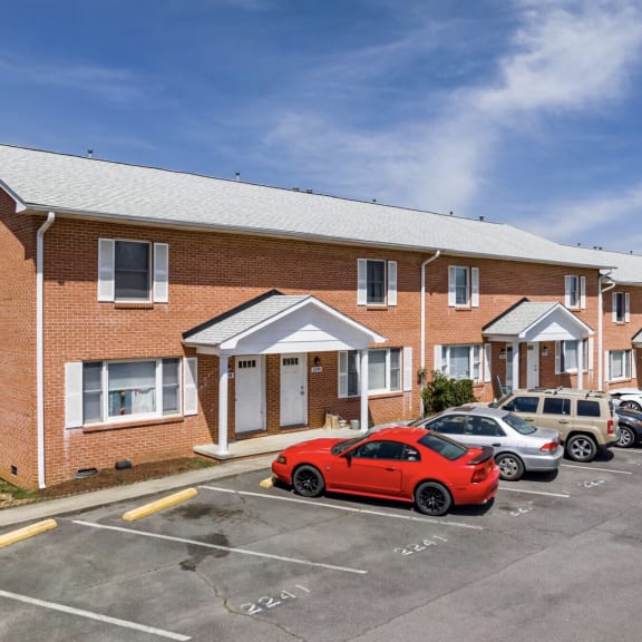 Blue Ridge Apartments | Apartments in Winchester, VA