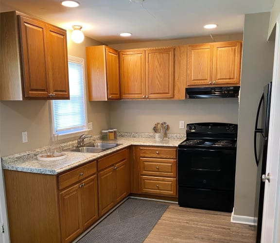 Caswell at Riverwalk | Apartments in Jacksonville, NC