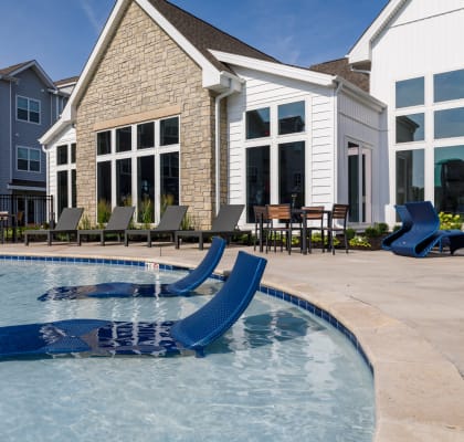 Blue Springs Apartments | The Edison at Blue Springs