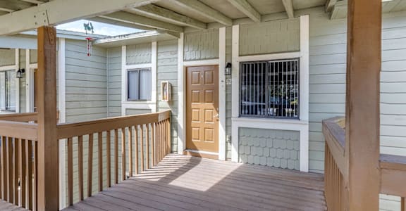 Windover Oaks | Apartments in Titusville, FL