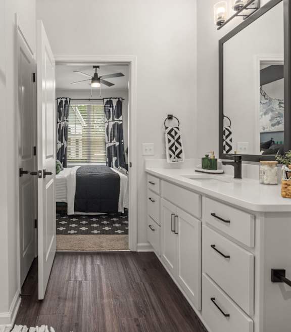 Luxury Apartments for Rent in Charlotte, NC | Giddy Hall