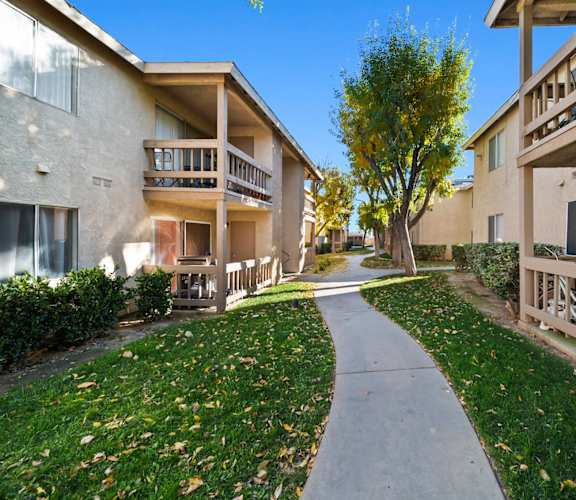 Shadow Springs | Apartments in Palmdale, CA