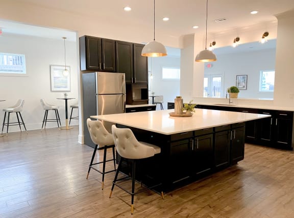 Apartments Smyrna GA | Cumberland Pointe Apartment Homes