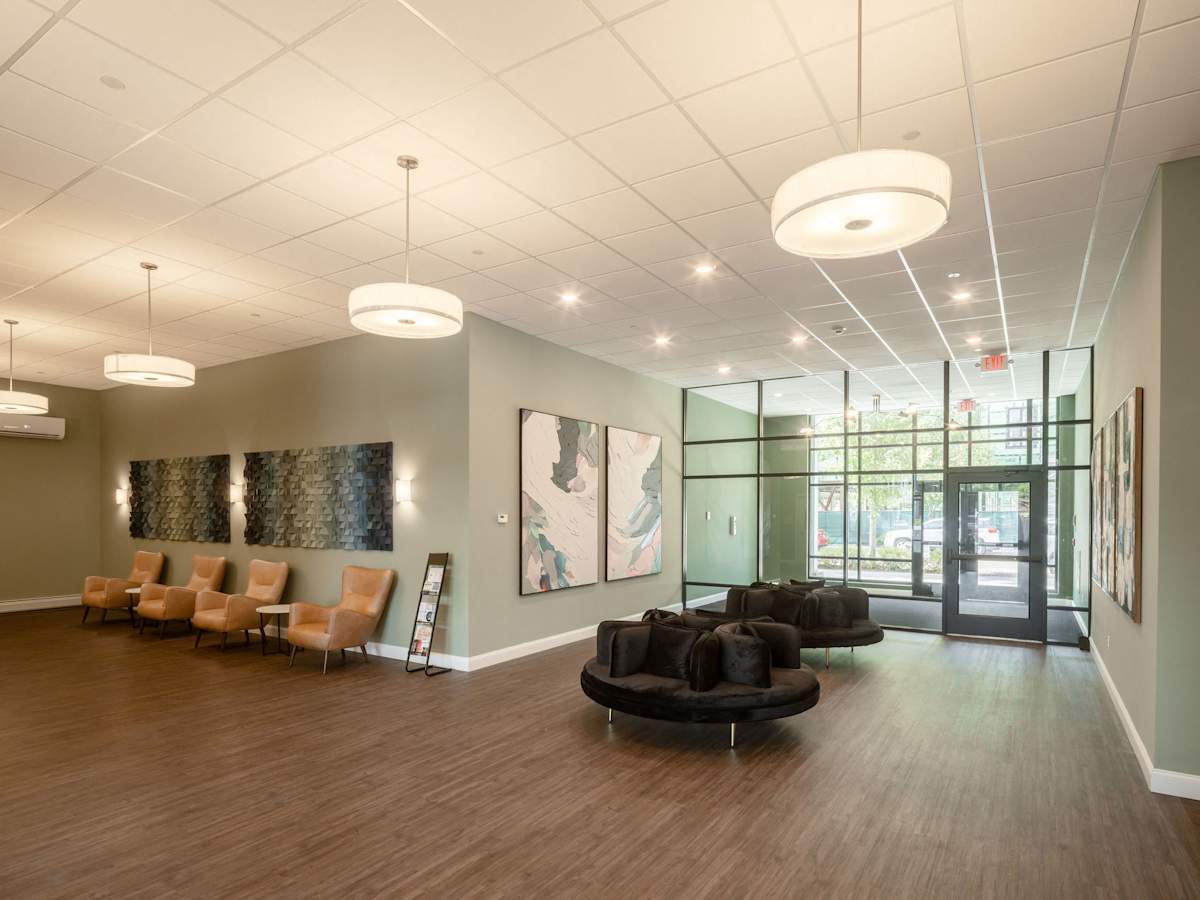 University Commons | Apartment and Community Amenities