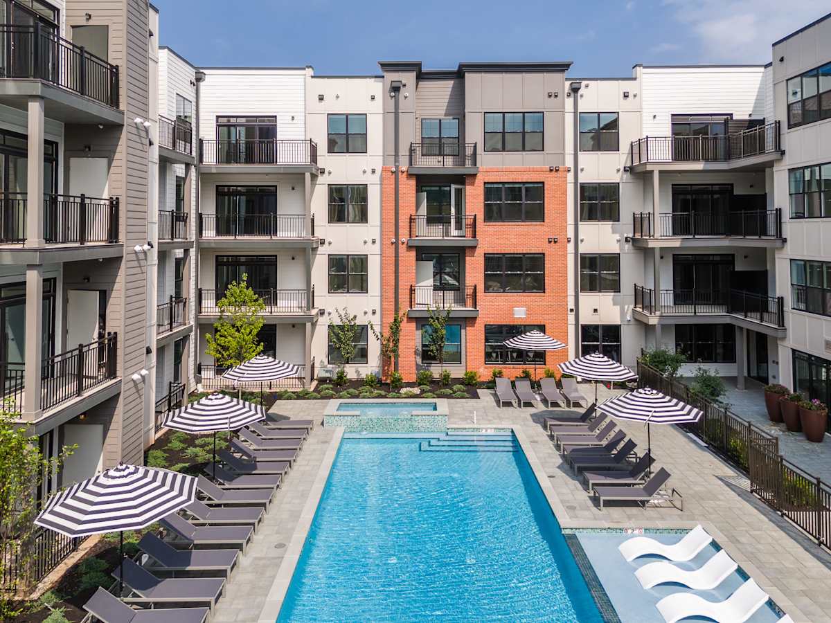 Apartments in Warren, NJ | Aster Grove