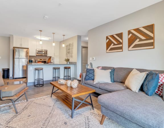 South Portland Apartments | Latitude at South Portland Apartments