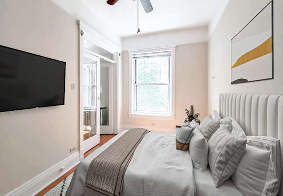 The Pelham | Lincoln Park Apartments in Chicago, IL