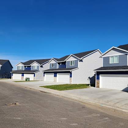 Timberwolf Townhomes | Apartments in Mankato, MN