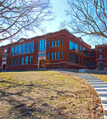 Portland School | Apartments in 1, MI