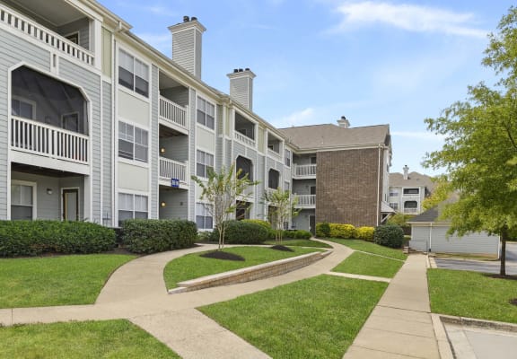 Luxury Apartments in Laurel, MD | Crossings at Russett