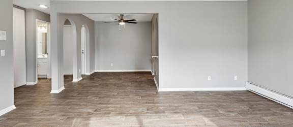 Apartments for Rent in Eagan, MN | Cedarvale Highlands