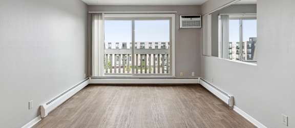 Apartments for Rent in Eagan, MN | Cedarvale Highlands