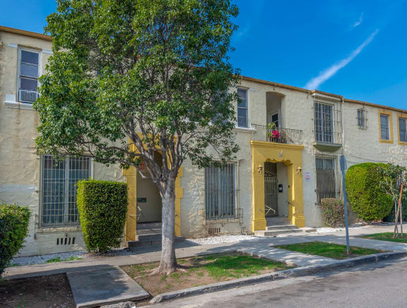 Casa Monterey Apartments | Apartments in Los Angeles, CA